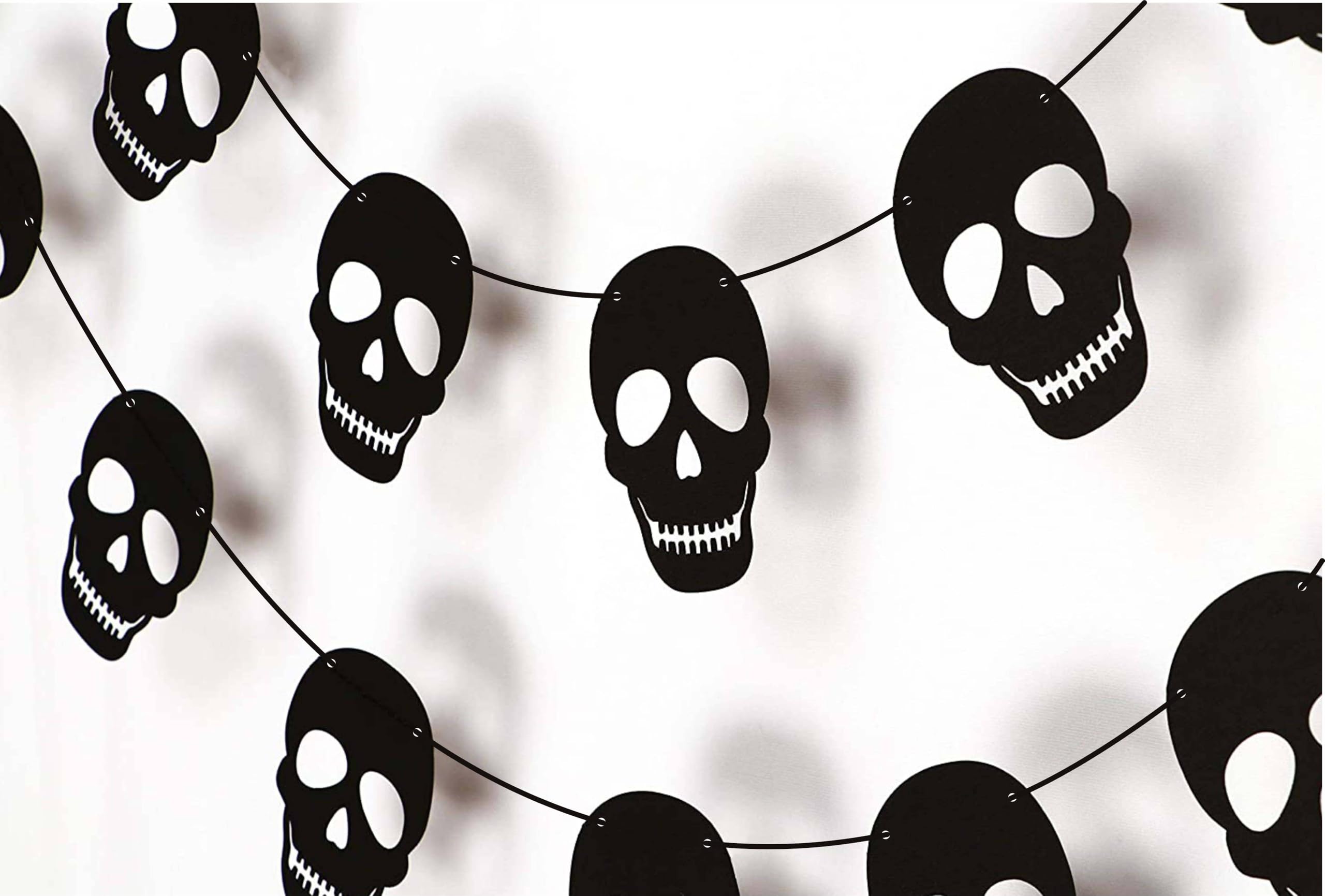 Seyal® Black Skull Garland - Birthday Decorations,Party Decorations,Party décor,Creative Decoration