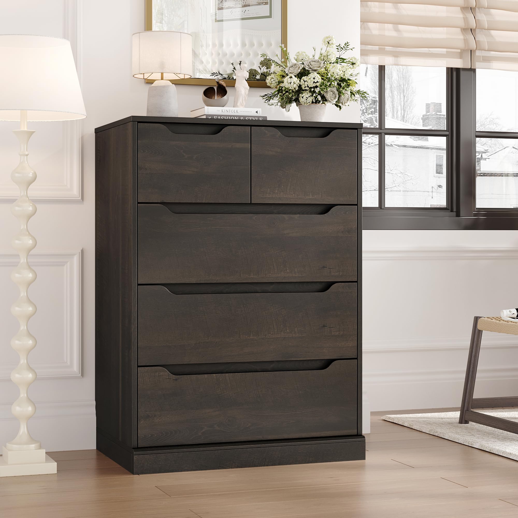 HOSTACK Modern 5 Drawer Dresser for Bedroom, Chest of Drawers with Storage, Wood Storage Chest Organizers with Cut-Out Handles, Accent Storage Cabinet for Living Room, Entryway, Hallway, Dark Brown