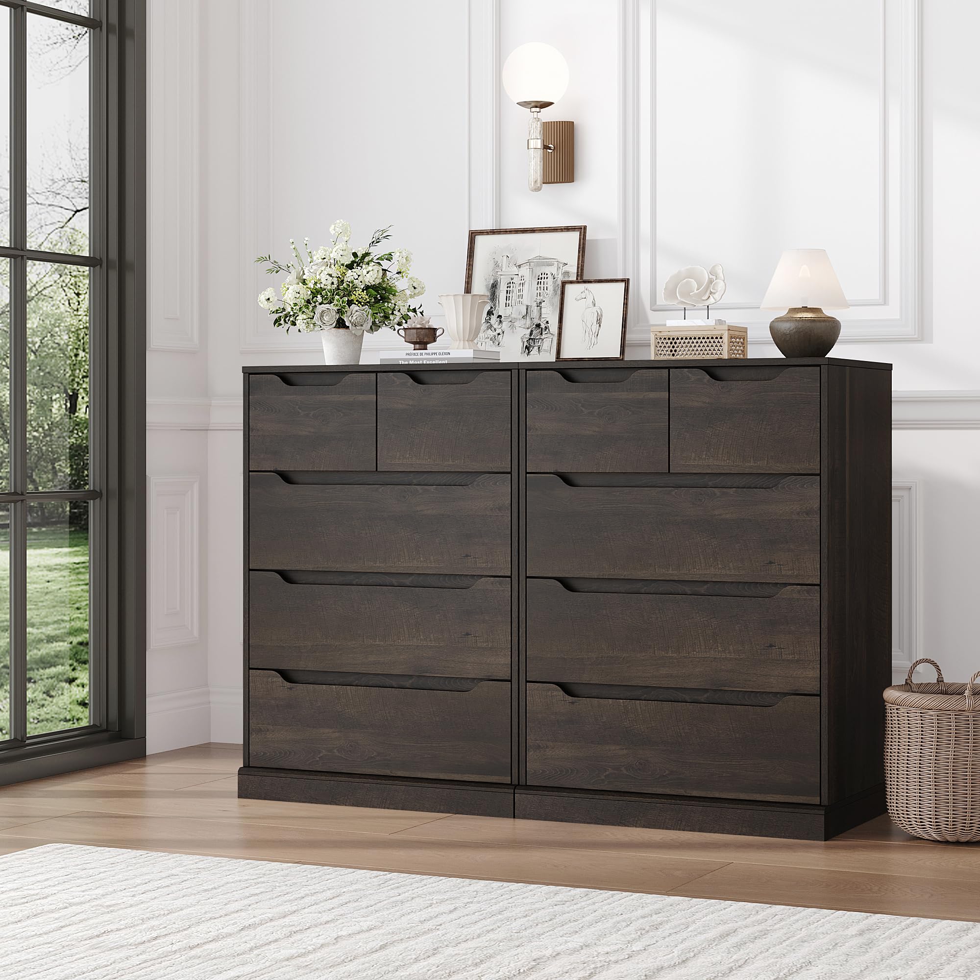 HOSTACK Modern 5 Drawer Dresser for Bedroom, Chest of Drawers with Storage, Wood Storage Chest Organizers with Cut-Out Handles, Accent Storage Cabinet for Living Room, Entryway, Hallway, Dark Brown