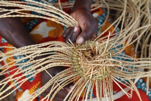 Fair Trade Ghana Bolga African Harlequin Gift Oval 11-12" Across, 94228