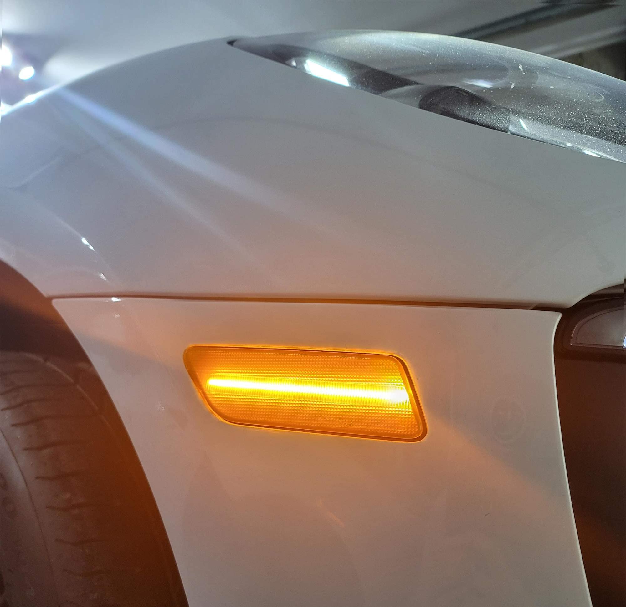 iJDMTOY Clear Lens Amber Full LED Bumper Side Marker Light Kit Compatible With 2014-up Porsche Macan, Powered by 40-SMD LED, Replace OEM Front Sidemarker Lamps