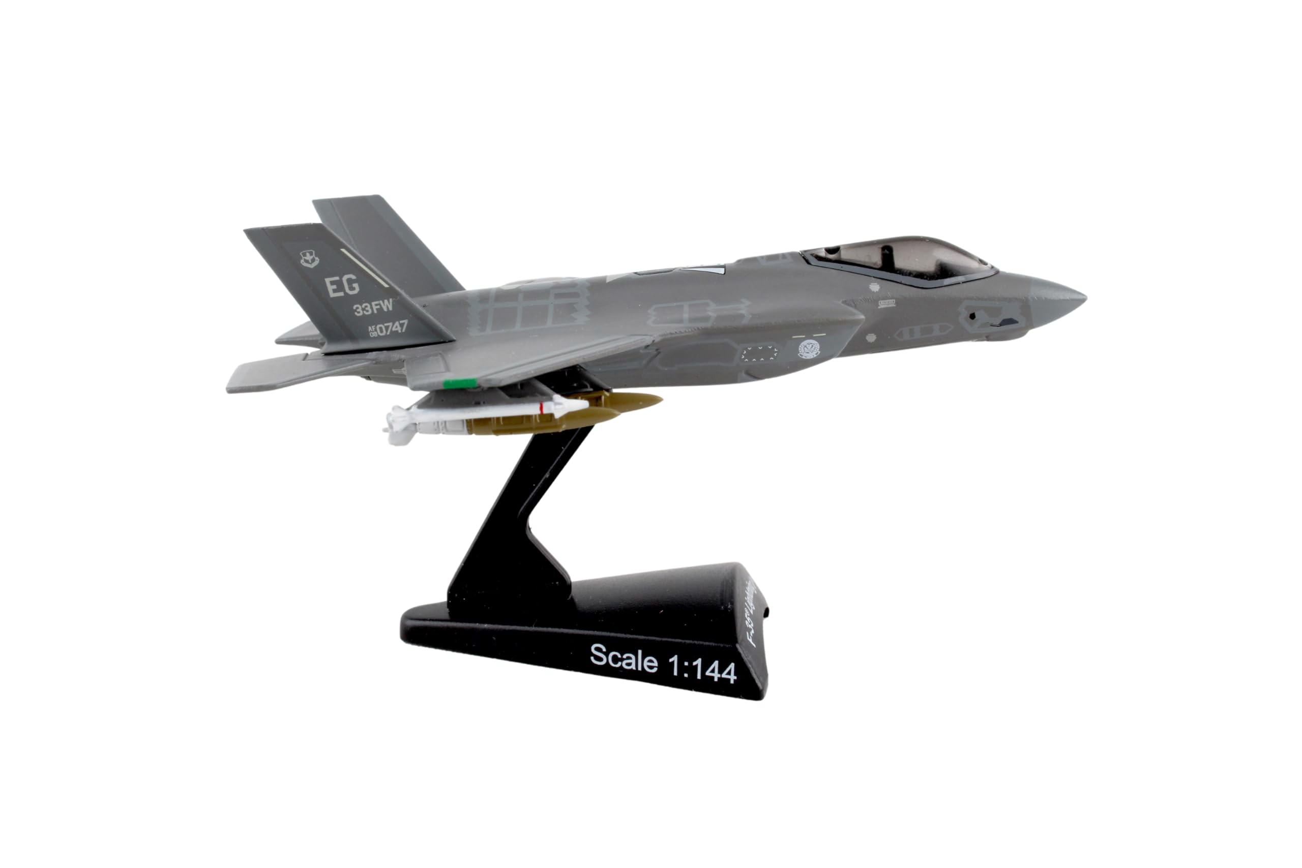 Daron Postage Stamp PS5602 USAF F-35 Version A , Lightning II , 1/144 Scale Diecast Model with Stand