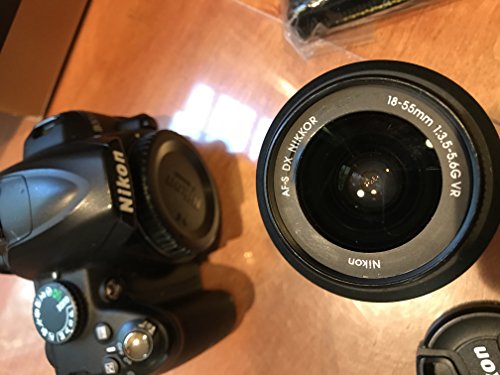 Nikon D3000 10MP Digital SLR Camera with 18-55mm f/3.5-5.6G & 55-200 AF-S DX VR Nikkor Zoom Lenses