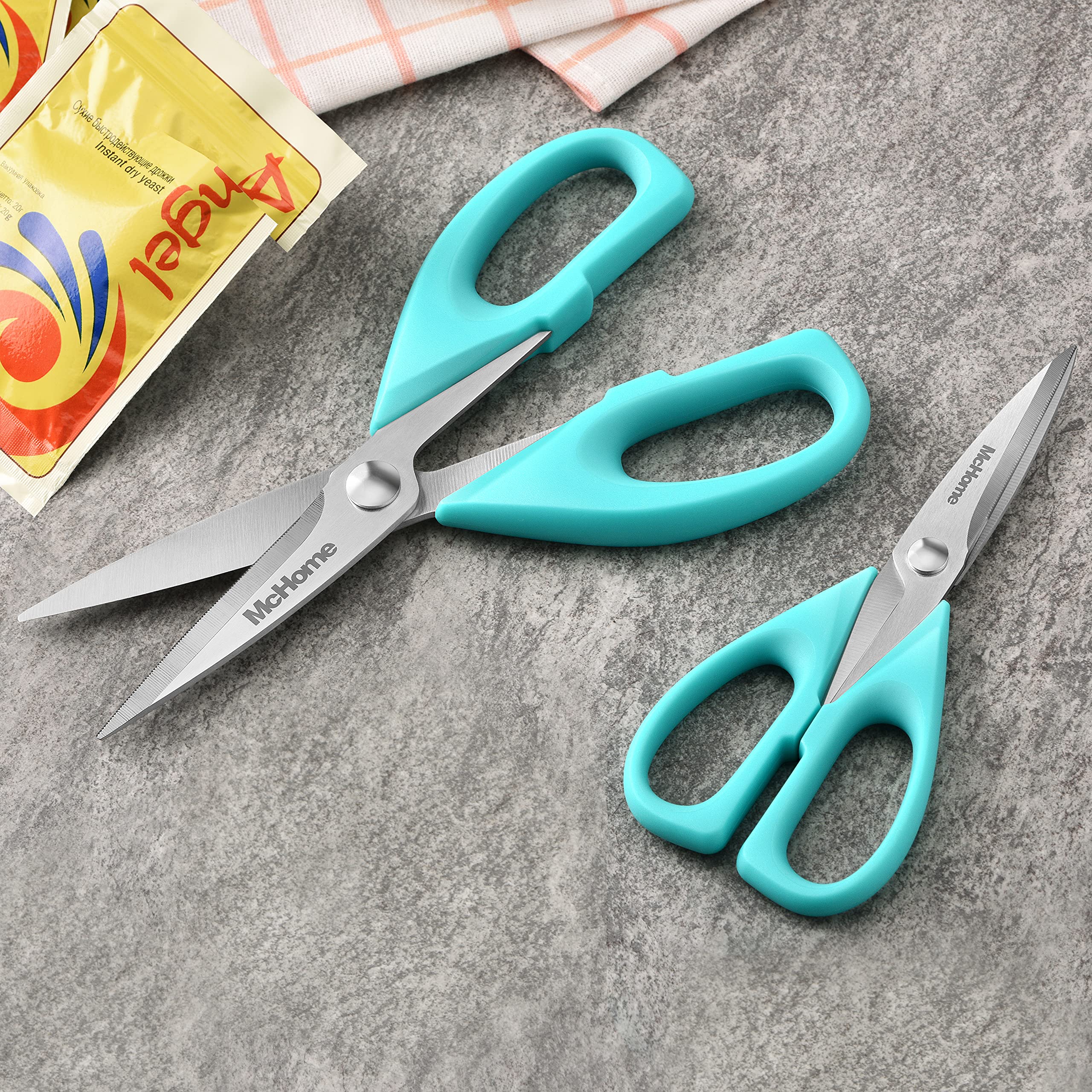 McHome MHS11 Kitchen Scissors, 2-Pack Heavy Duty Kitchen Shears, Stainless Steel Meat Cutting Scissors, Sharp Cooking Scissors for Chicken, Seafood, Poultry, Herbs, Turquoise(8.7+ 6.8 INCH)