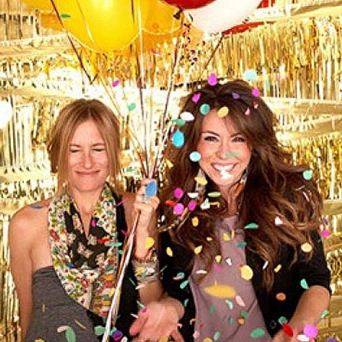Twinkle Star 2 Pack Photo Booth Backdrop Metallic Tinsel Foil Fringe Curtains Environmental Background for Birthday Wedding Party Christmas Decorations (Gold)