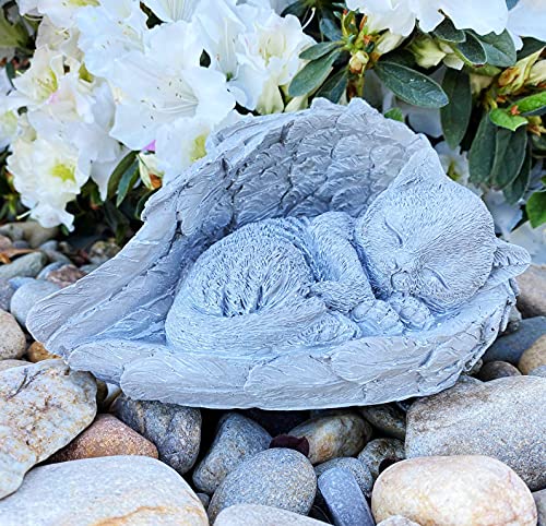 AuldHome Angel Cat Memorial Statue, Garden Resin Sleeping Cat Ornament