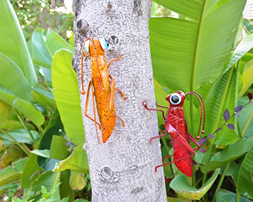 ShabbyDecor Metal Grasshopper Figurine Yard Art Locust Lawn Ornament Mantis Hanging Wall Sculpture Decoration Set of 2,Red&Yellow