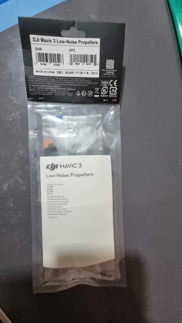 Original Mavic 3 Low-Noise Propellers for DJI Mavic 3/Mavic 3 Classic(Original Genuine Product for Replacing The Damaged Propellers of Your Drone)(2 Sets)