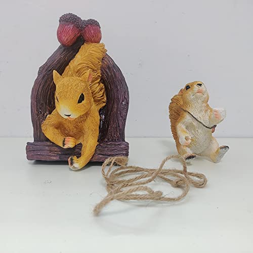 Etlemonde Climbing Squirrel Statue Outdoor Garden Pendant Decoration Tree Hugger Yard Decoration Whimsical Art Resin Statue Sculpture