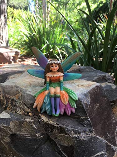 GlitZGlam Daisy The Gorgeous Miniature Fairy for Your Fairy Garden/Miniature Garden