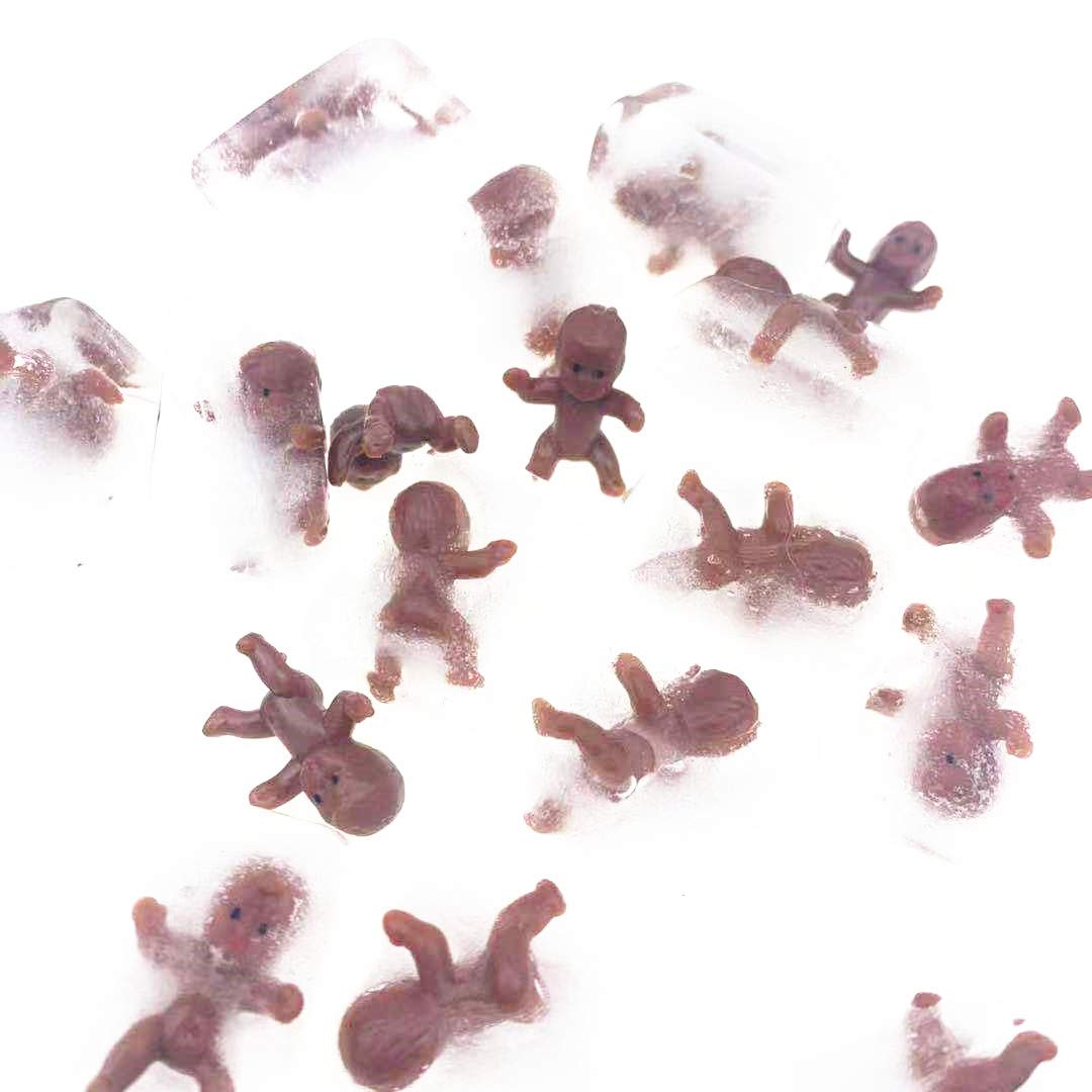 JUXINDA 36 Baby Shower Ice Cube Game Mini Plastic Baby/Party King Cake/King Cake Baby/King Cake Baby/Plastic Baby (Black)