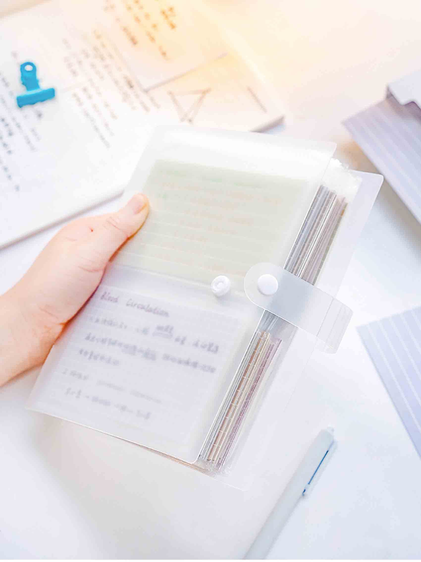 YOAVIP 3x5 Index Cards Clear Plastic Holder Organizer Pouches Book Binder 40 Page Hold 160 Cards