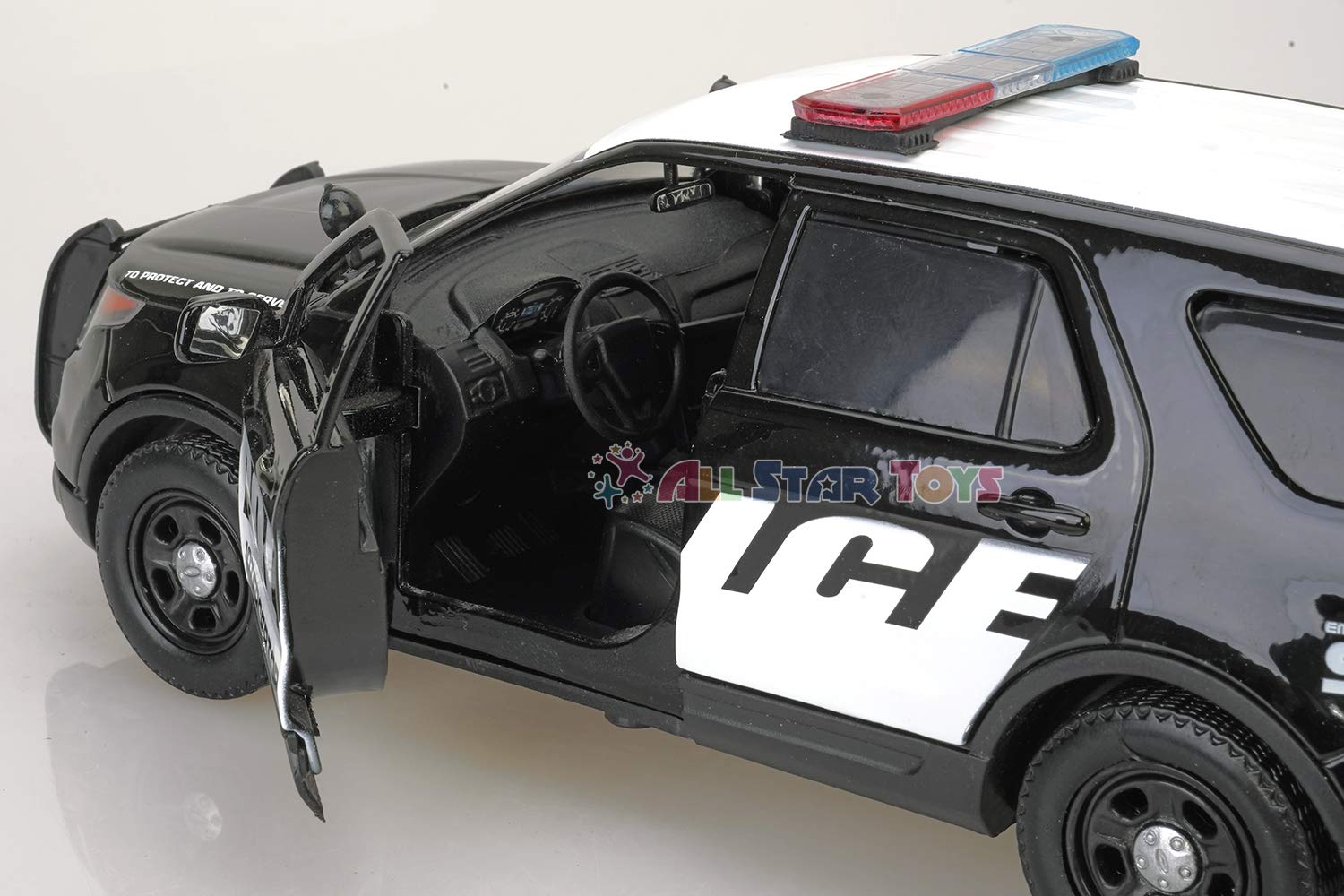 2015 Ford Interceptor Police Car Black/White 1/24 by Motormax 76954