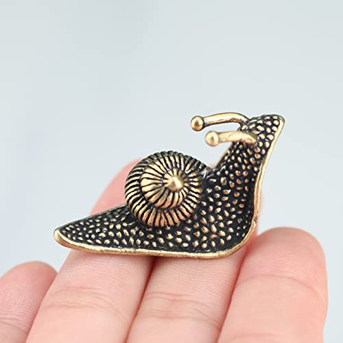 2pcs Snail decor Outdoor pond Garden snail figurine Brass Snail With feng shui decorative effect The meaning of the snail walk slowly and have a safe journey,Suitable for computer desk decoration