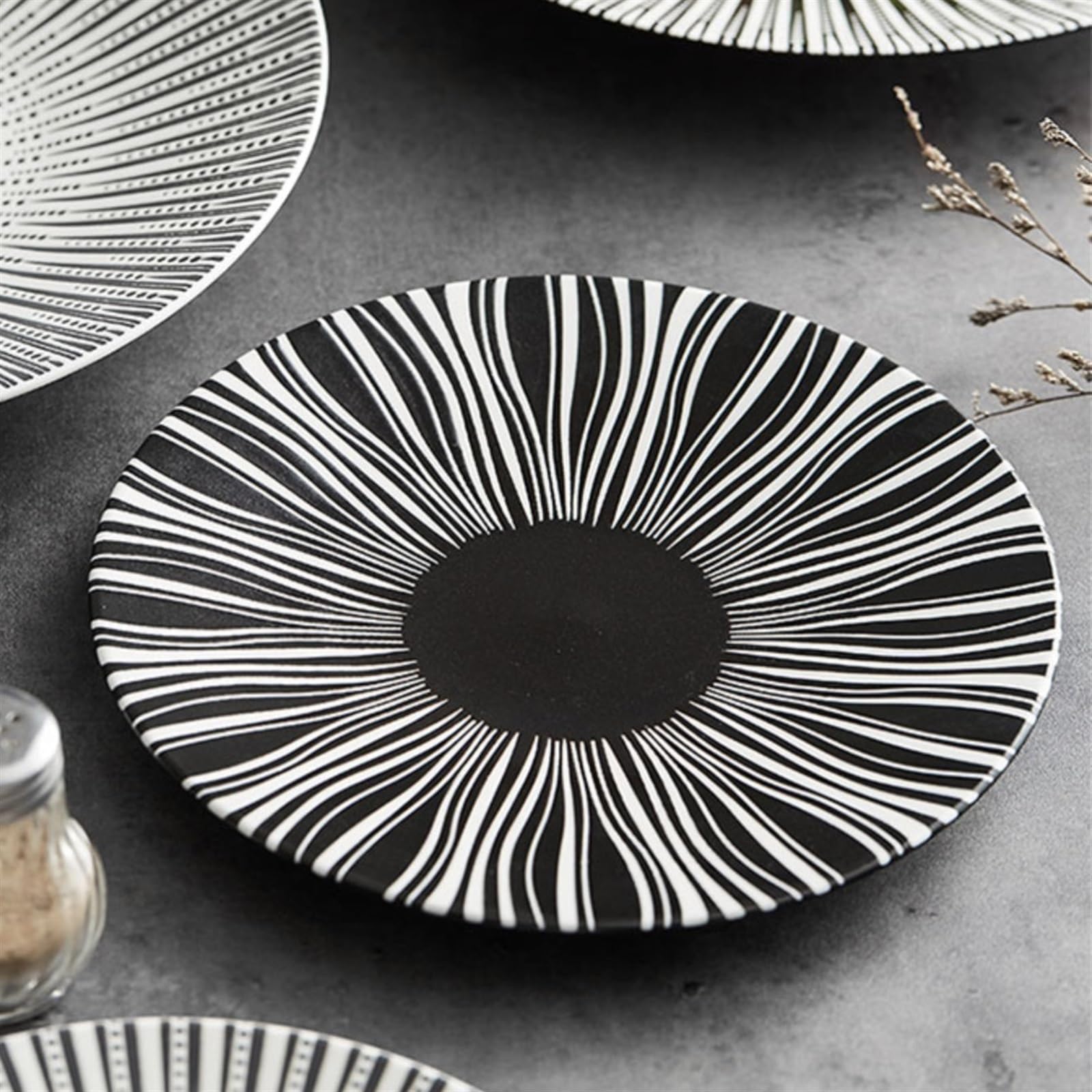Dinner Plates Set Ceramic Dinner Plate Western Food Chinese Dinner Plate Home Kitchen Restaurant Plate Round Stripe Flat Plate Dessert Fruit Tray Kitchen Salad Bowl ( Color : A , Size : 8.27in )