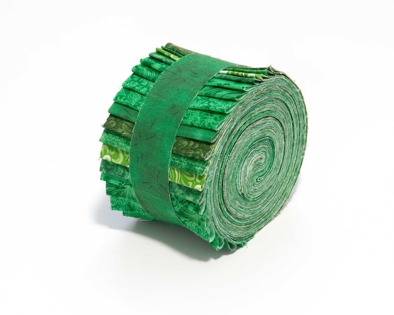 20 Pcs Fabric Strips Cute, Beautiful 100% Cotton Fabric Quilting Strips, Width 44 inch Length 2.5 inch, Gift It's All Green Jelly Roll pre-Cut, DIY Blanket