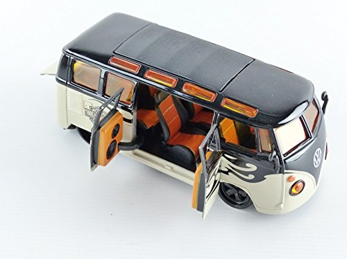 Maisto Harley-Davidson Volkswagen Samba Van Diecast Vehicle (1:25 Scale)