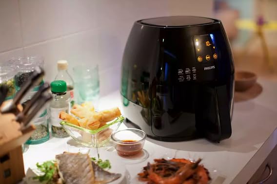 Philips Starfish Technology Avance XL Digital Airfryer, Black, 2.65lb/ 3.5qt, HD9240/94