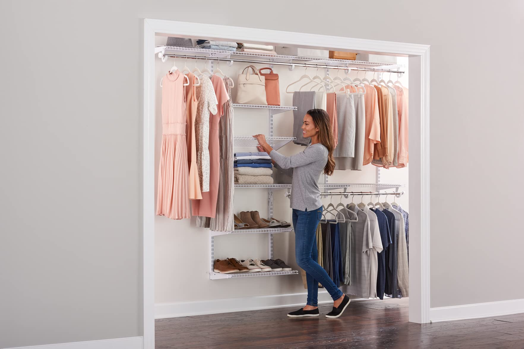 Rubbermaid Configurations Deluxe Closet Kit, White, 4-8 Ft., Wire Shelving Kit with Expandable Shelving and Telescoping Rods, Custom Closet Organization System, Easy Installation