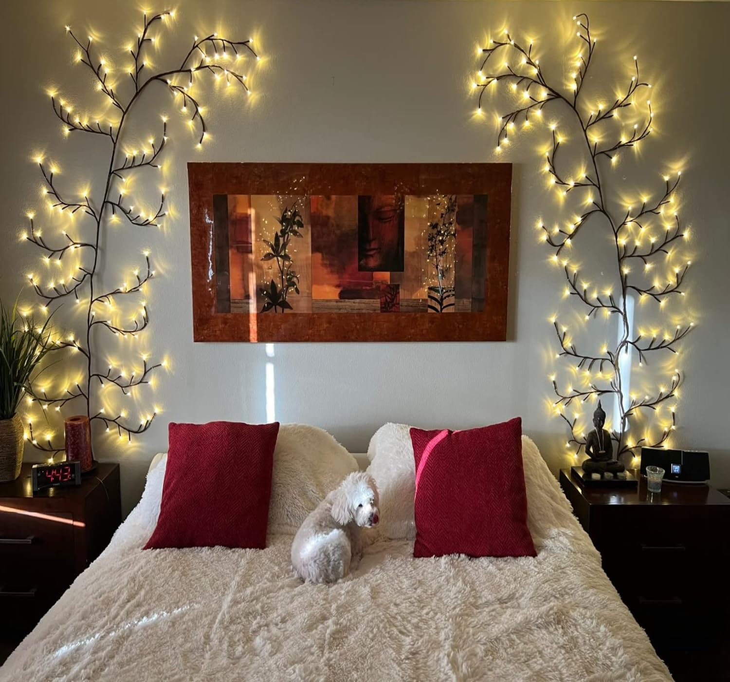 NIDISETPJAS Enchanted Willow Vine Lights with Remote, Christmas Swags Decorations Indoor Room Decor, 18 Branches 144 LEDs Lighted Willow Vine Lights for Walls Bedroom Home Decor