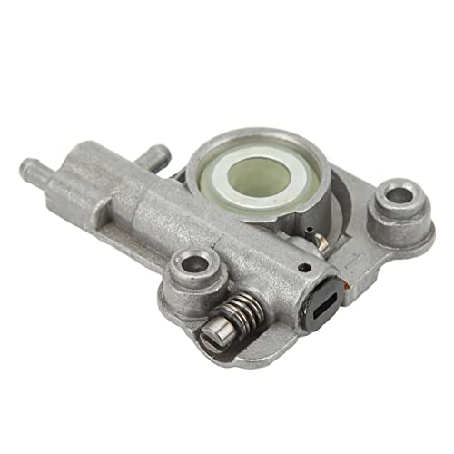 Oil Pump Chainsaw Parts Accessories with Metal Worm Gear Replacement for Home Hotel Garden Outdoors CS350 CS2600 CS360T P021010890 Chainsaw Use