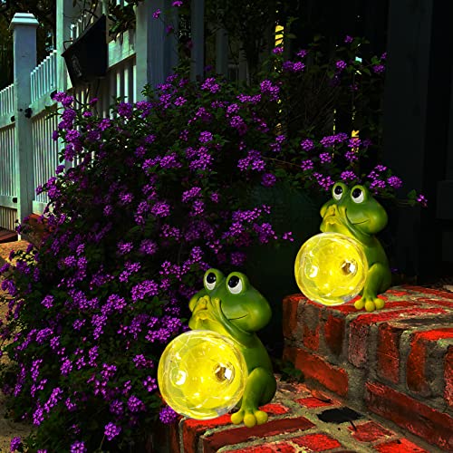 ANGMLN Garden Frog Decor Figurines, Solar Lights Outdoor Decorative Waterproof Cute Garden Sculptures & Statues for Patio Yard Lawn Clearance Ornaments