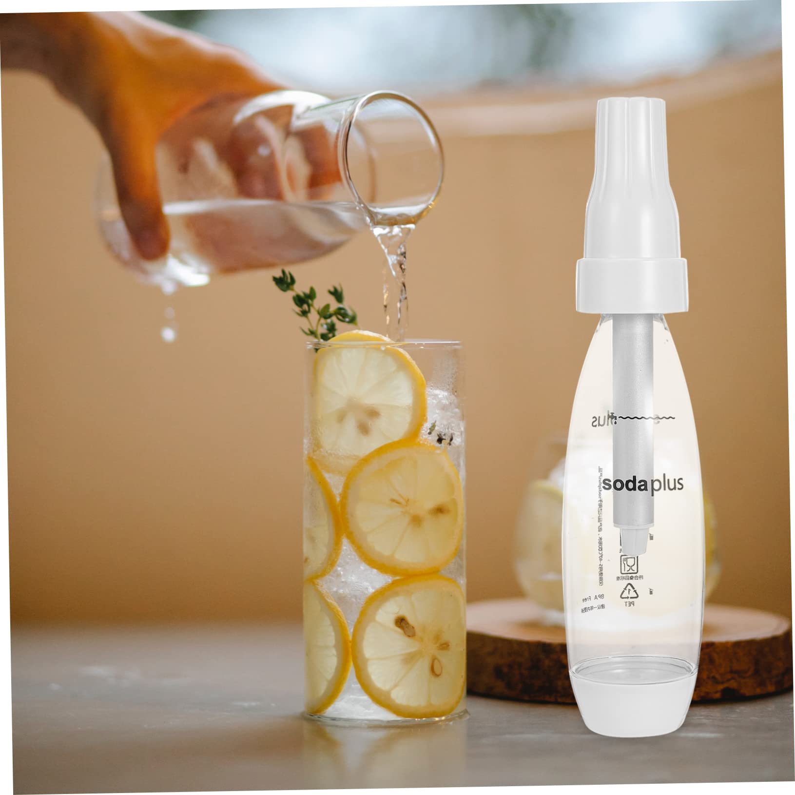 OKUMEYR 1pc Sparkling Water Machine Carbonating Beverages Maker Seltzer Water Machine Co2 Water Carbonator Soda Maker Machine for Home Chemical Machine Food Grade Bpa Bubble White