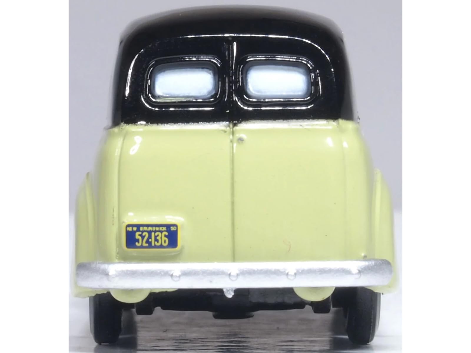 1950 Chevy Panel Van Speciality Foods Light Green and Black 1/87 (HO) Scale Diecast Model Car by Oxford Diecast 87CV50004
