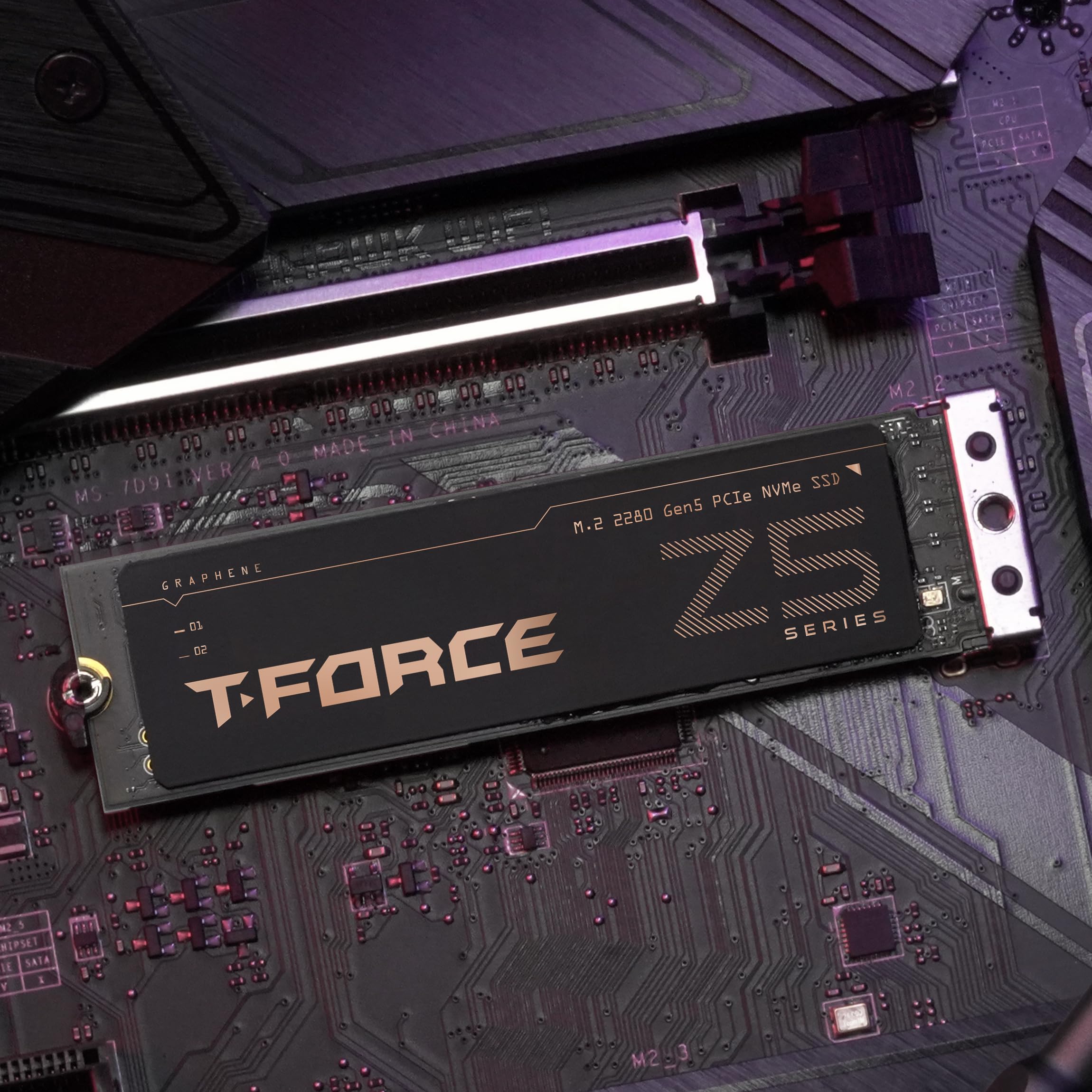 TEAMGROUP SSD Team Cardea Z540 M.2 1TB PCIe G5x4 2280