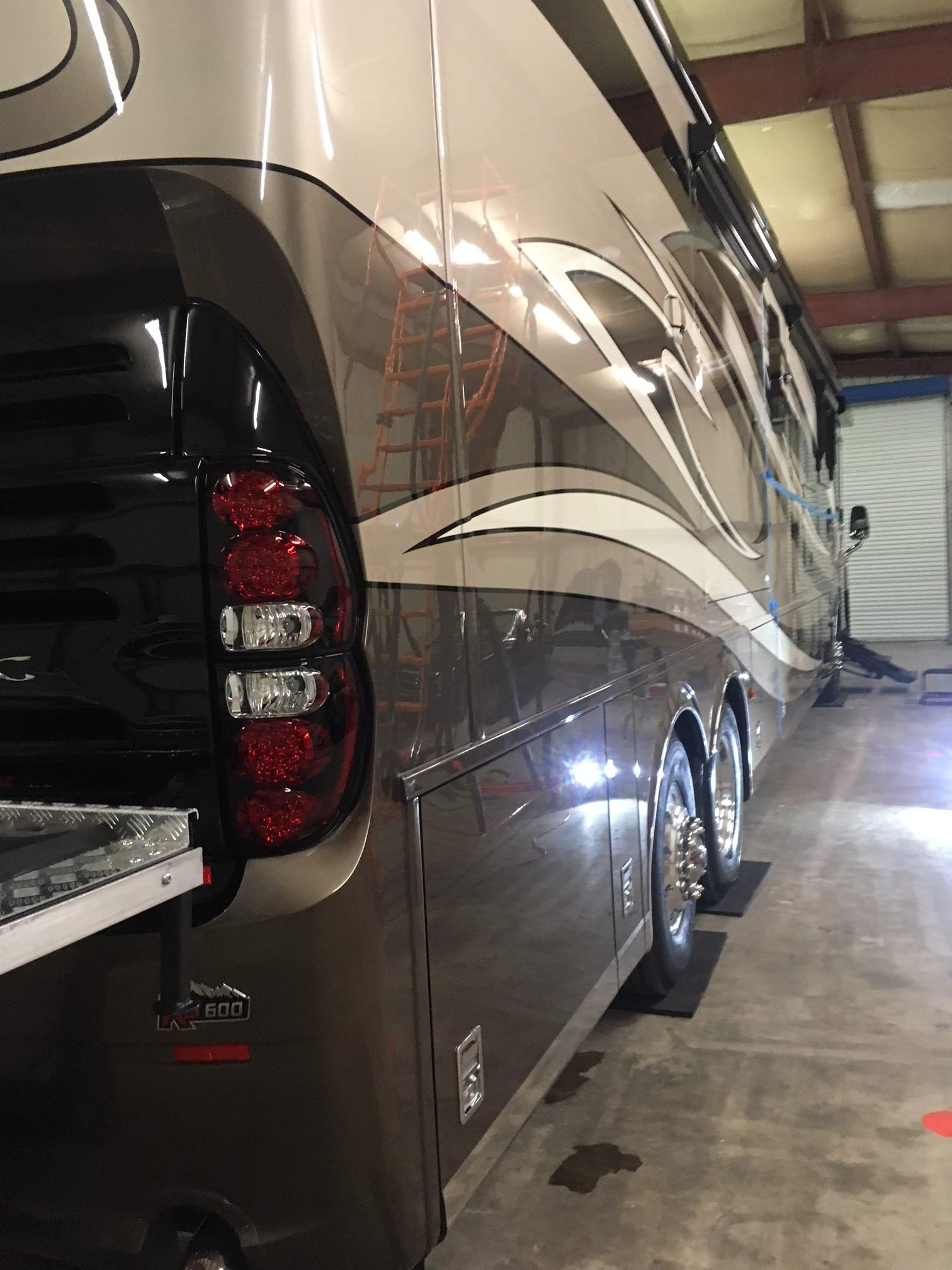 RejeX Corrosion Technologies 61004 (1 Gallon) β High Gloss Finish That Protects | for All Vehicles | Synthetic Paint and Surface Sealant | Last 2X Longer Than Any Wax | Nothing Sticks But The Shine!β’