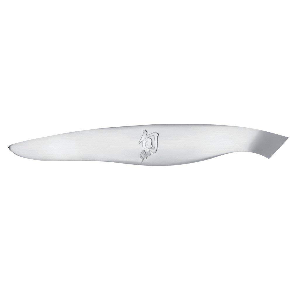 Shun DM0901 Cutlery Fish Bone Tweezers, Culinary Tweezers Ideal for Removing Pin Bones and Feathers from Fish and Poultry, Tapered, Flat Tip, Secure Grip, Stainless Steel Construction,Silver,4 inch