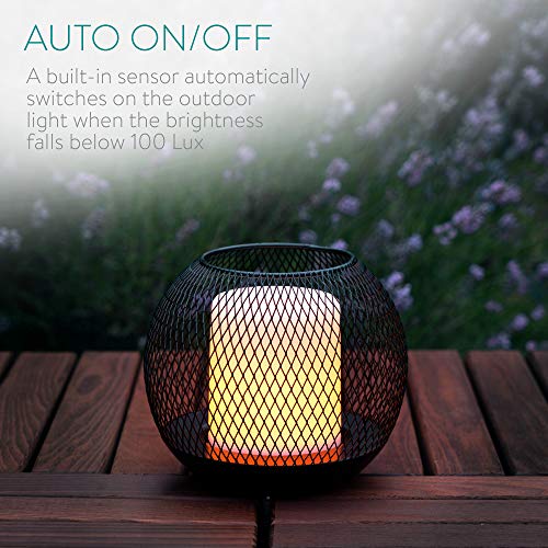 Navaris Outdoor Solar Candles (Set of 2) - LED Candle Lights with Holders - Lantern Lighting with Black Metal Mesh Holder - for Table, Patio, Garden