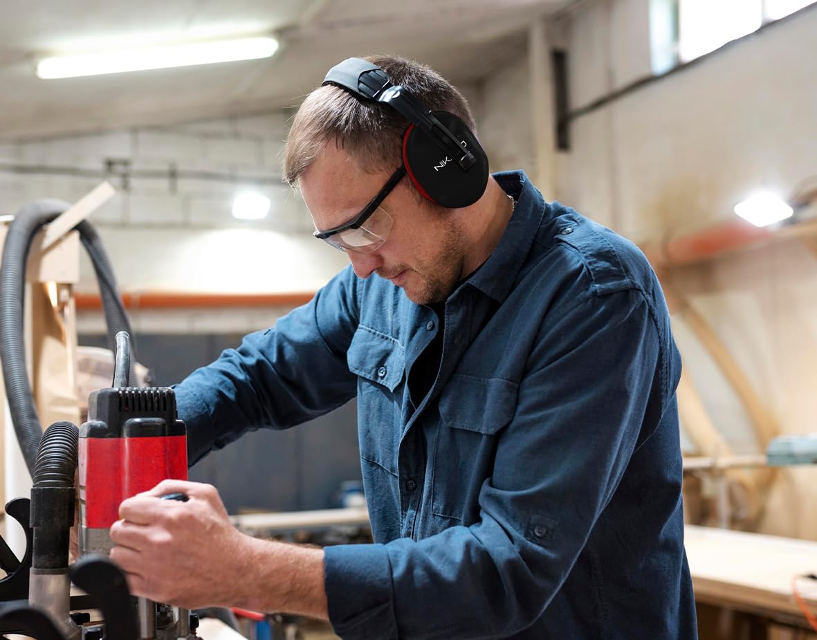 NIKATTO Noise Reduction Earmuffs/Professional Ear Defenders/Luxury Folding / 26 DB/Construction/Work/Black and Red