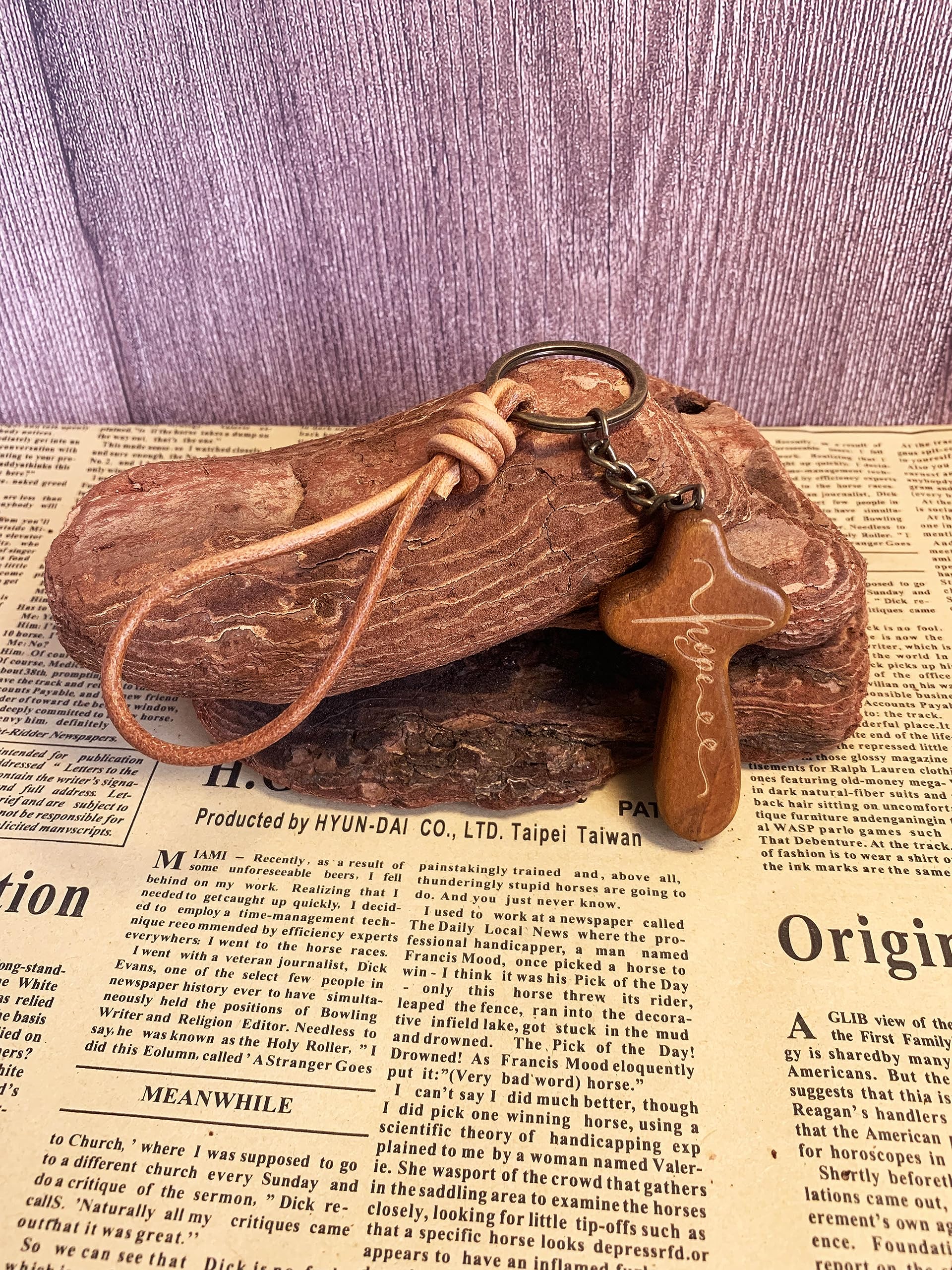Udyzax Wood Cross Keychain with Leather Rope, Hope Keychain, Baptism Favors Catholic & Christian Gift for Men & Women