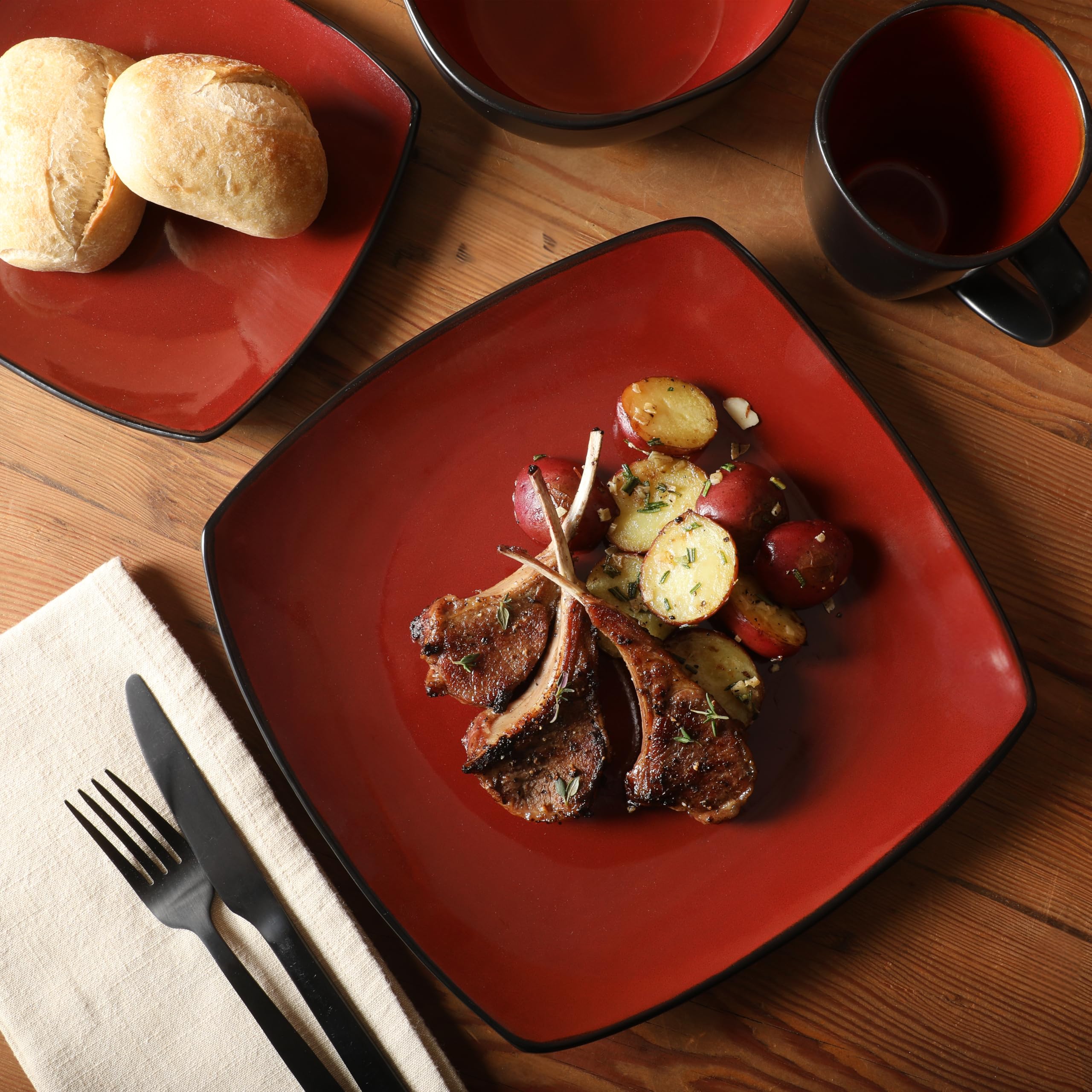 Gibson Soho Lounge 16-Piece Square Reactive Glaze Dinnerware Set, Red