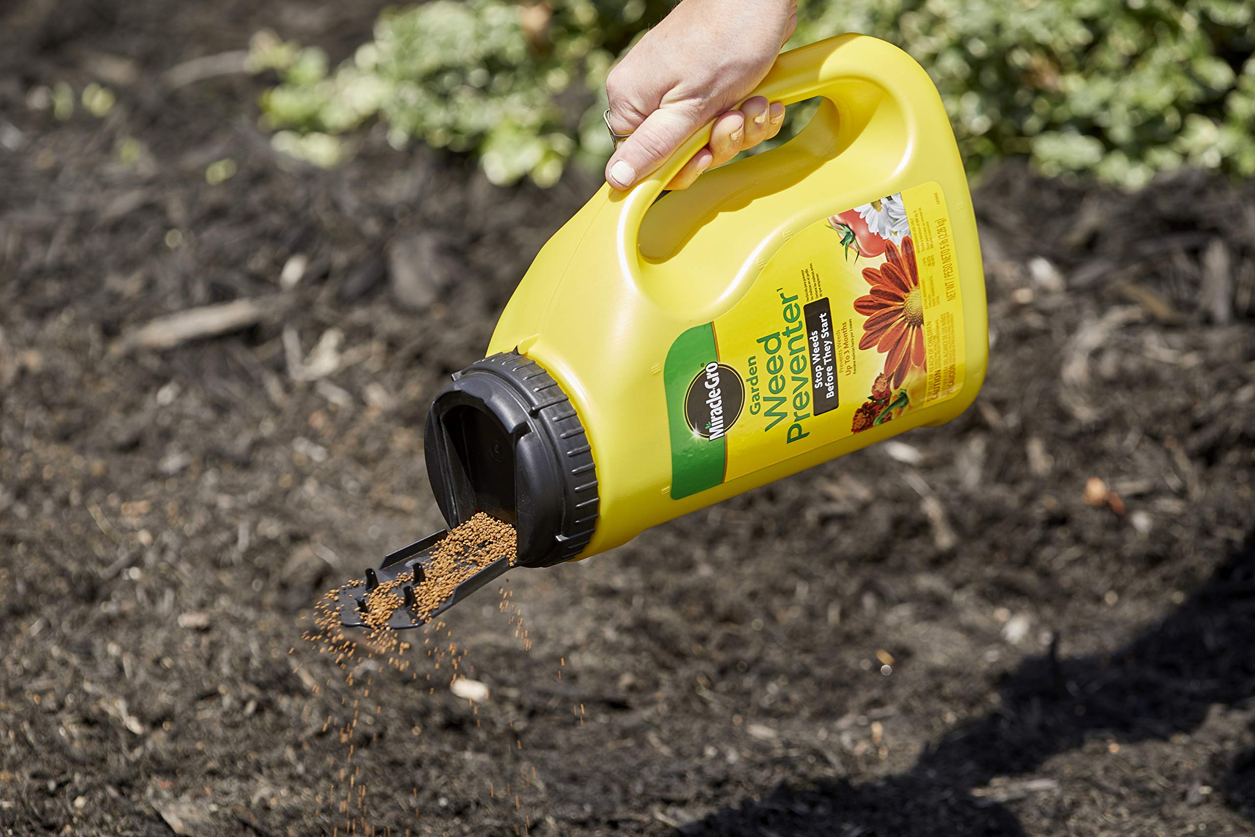 Miracle-Gro Garden Weed Preventer1, 5 lb.
