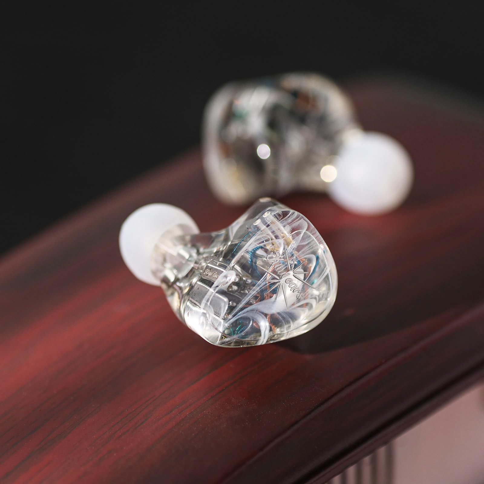 Linsoul Kiwi Ears Orchestra Lite Performance Custom 8BA in-Ear Monitor IEM with Detachable 4-core 7N Oxygen-Free Copper OFC Cable, Handcrafts Faceplate for Audiophile Studio Musician (Clear)