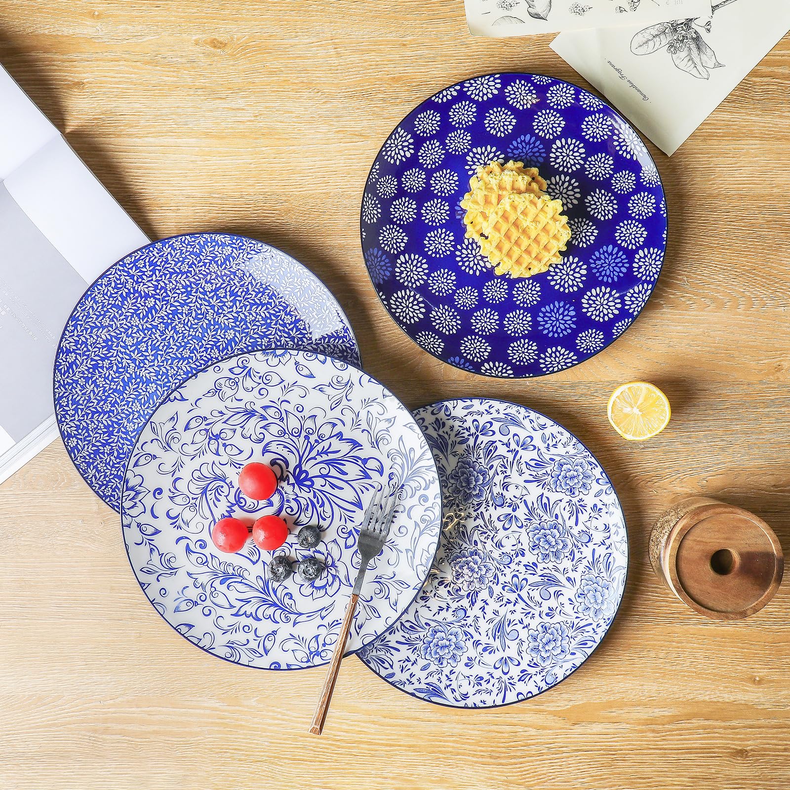 KitchenTour Ceramic Dinner Plates, 10.5 Inch Large Embossed Salad Plates Set of 4, Serving Plates for Dessert, Pasta, Steak, Dishwasher and Microwave Safe
