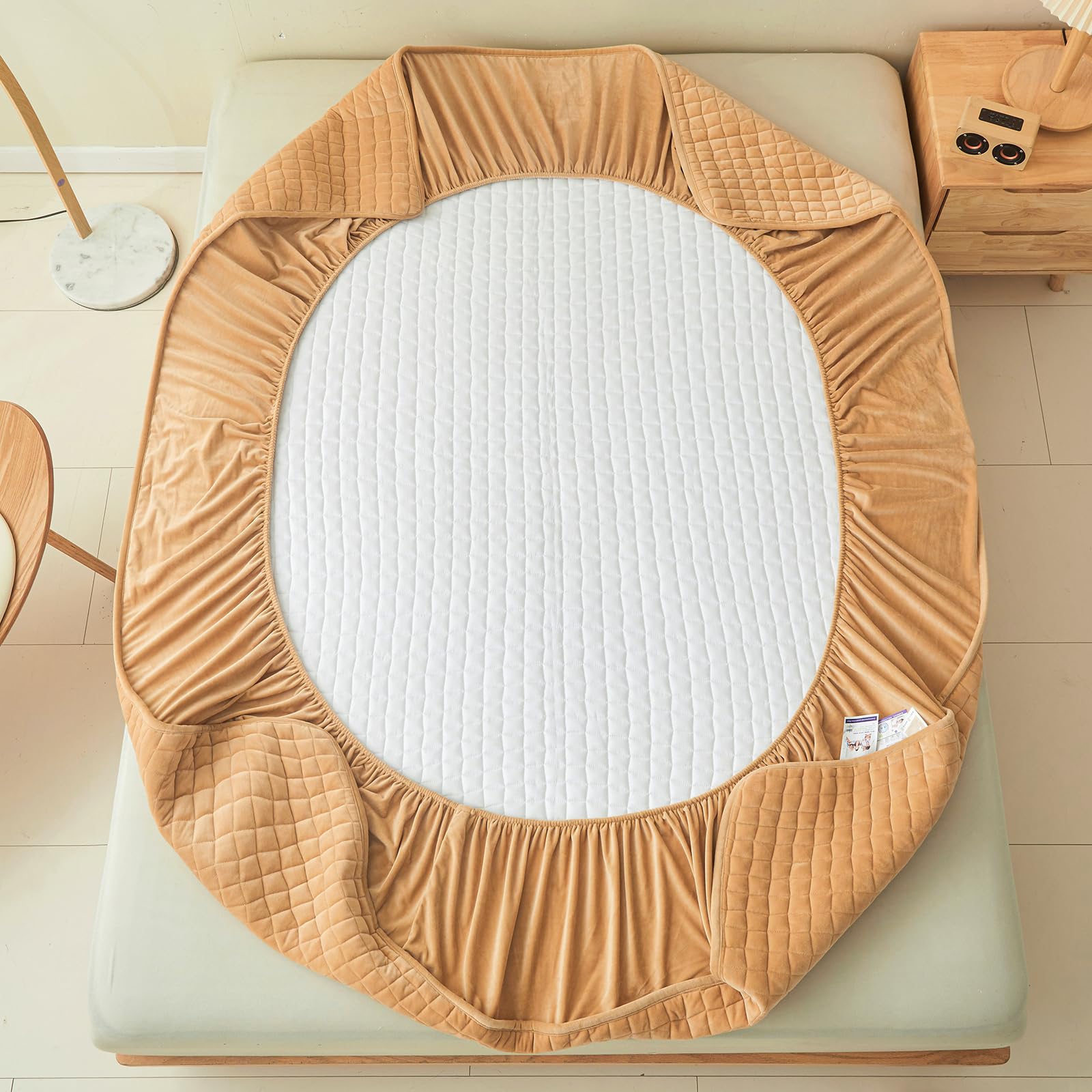 LweiPsqLin Quilted Flannel Fitted Sheets,Soft Flannel Fleece Mattress Top- Suitable for Fall and Winter,Fitted Deep Pocket Up to 15''. (Yellow, Full)