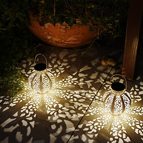 Generep Solar Lanterns, Retro Metal Solar Lights with Handle, 4 Lumen Sun Powered Garden LED Decorative Lighting for Yard, Tree Fence, Patio, Lawn, Balcony and Terrace(2 Pack)