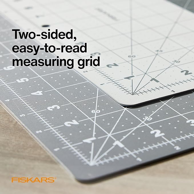 Fiskars 12-83717097J Self Healing Rotary Cutting Mat, 18x24, Gray