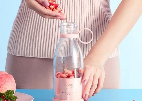 Wireless Charging 4 Blades Electric Juicer Mini Portable Blender Fruit Mixers Fruit Extractors Machine Blender Smoothies Mixer Personal Size Blender for Juice, Shakes, and Smoothies (White/Pink))