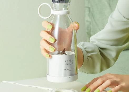 Wireless Charging 4 Blades Electric Juicer Mini Portable Blender Fruit Mixers Fruit Extractors Machine Blender Smoothies Mixer Personal Size Blender for Juice, Shakes, and Smoothies (White/Pink))