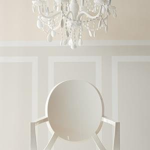 2xhome White - Modern Contemporary Louis XIV Dining Chair Armchair Ghost Style Ghost Chair with Arms Ghost Arm Chair in White Stackable Stacking Made From Polycarbonate