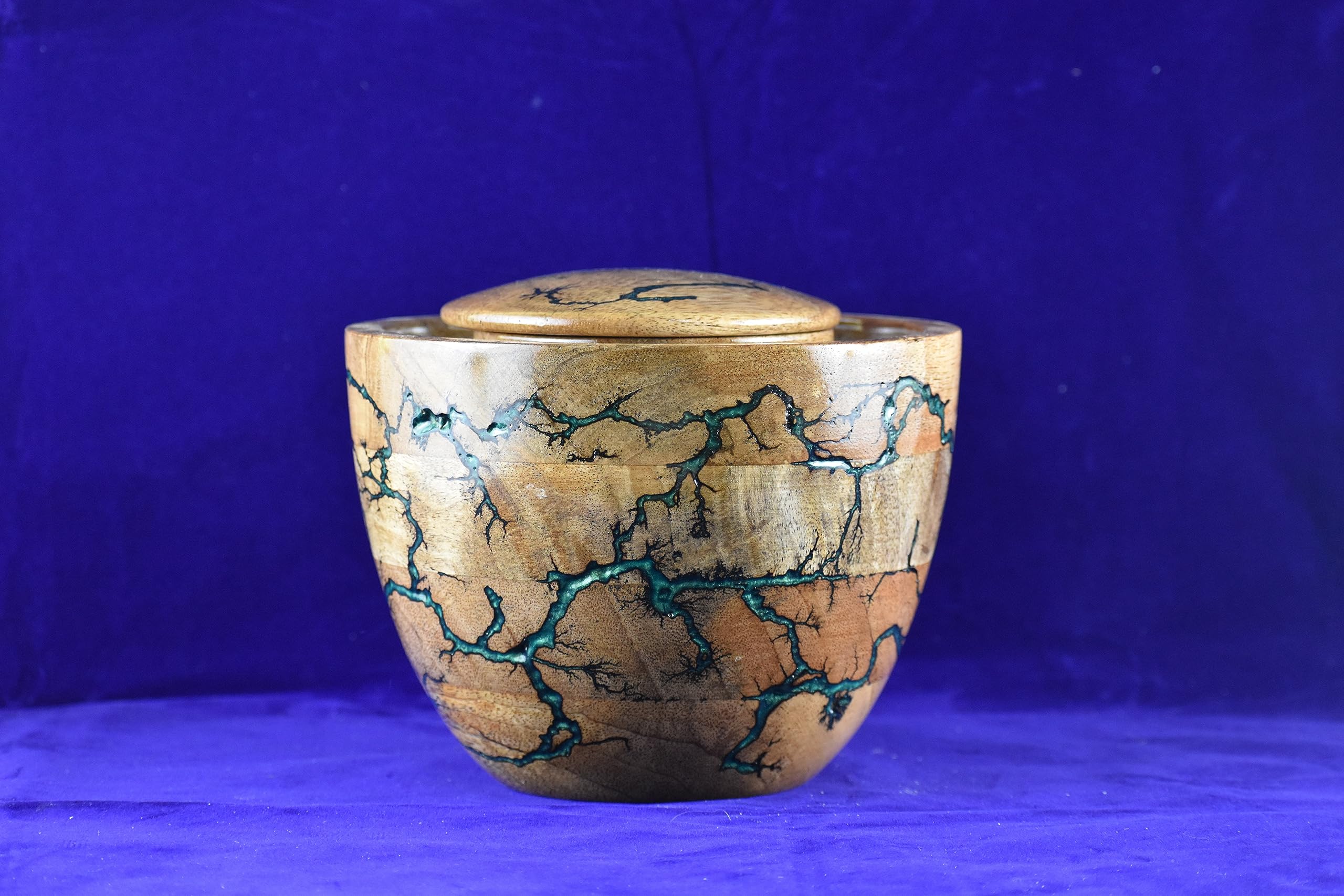 Green Round Resin Wooden Urn Box Lichtenberg Figure Resin Urn Cremation Urn for Human Ashes Adult Funeral Urn for Ashes pet Loss Gift Sympathy Gift Memorial Urn Fractal Burning Urn (up to 220 lbs)