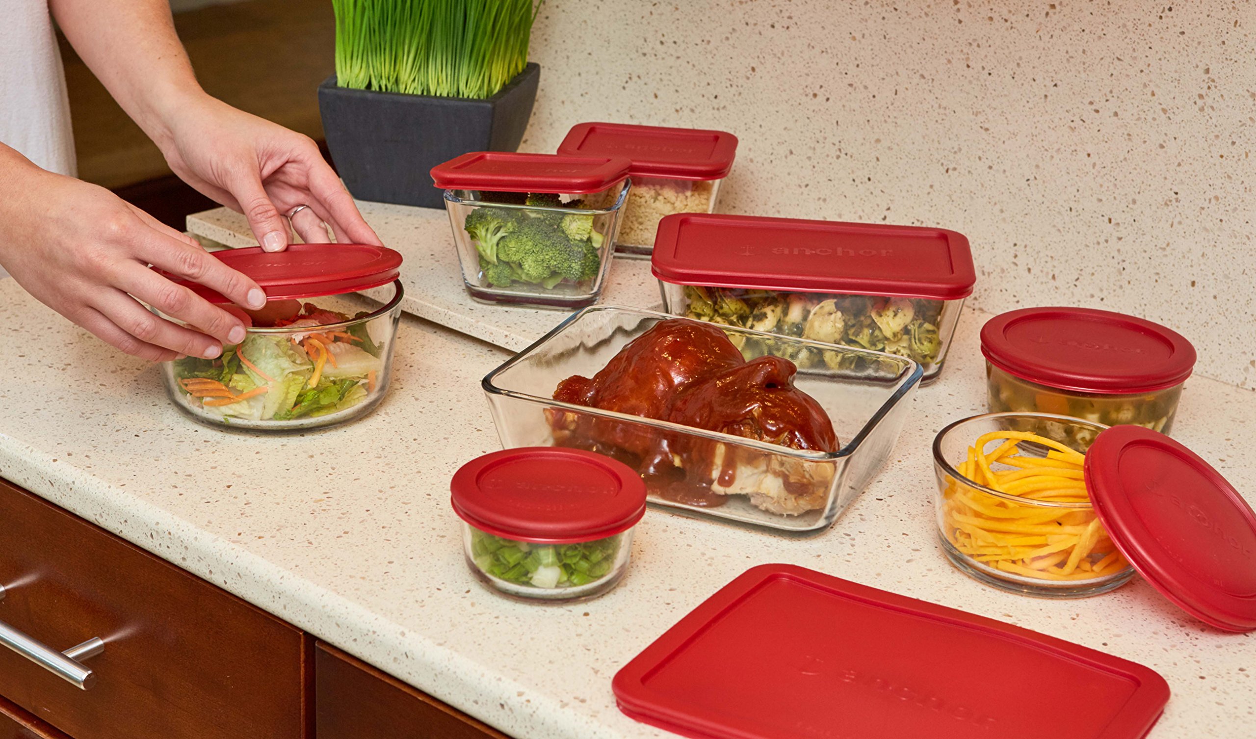 Anchor Hocking Classic Glass Food Storage Containers with Lids, Red, 16-Piece Set