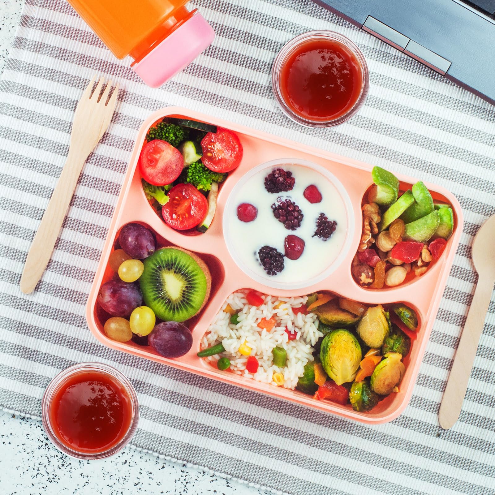 Uiifan 20 Pcs Salad Dressing Container with Screw Lids 1.3 oz Mini Reusable Glass Condiment Containers Leakproof Small Mason Jars Airtight Dipping Sauce Cups Set for Food Storage Lunch Box Work Trip