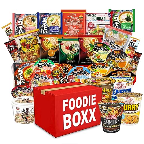 FOODIE BOXX Japanese Instant Ramen Noodles Variety Pack with Cookies & Chopsticks (Japanese)