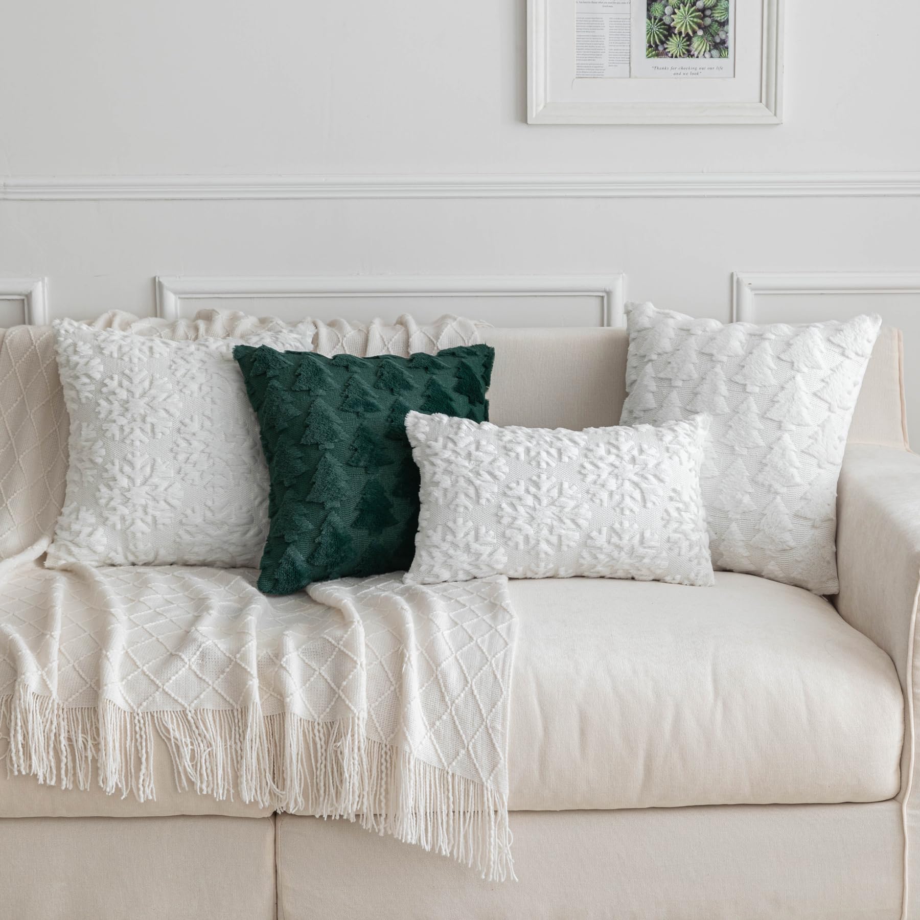 SHITURRE Christmas Snowflake Decorative Throw Pillow Covers Set of 2 Packs, Soft Fluffy Pillowcases for Home Décor, Boho Pillow Covers for Couch Bedroom(White-Snowflake, 18"x18")