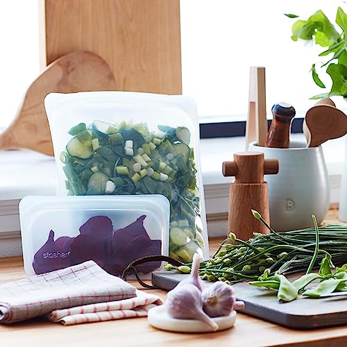 Stasher Premium Silicone Reusable Food Storage Bags, 5-Pack, Tie Dye Multi | Multi-Use Food Storage Bags, Lunch Bag, Travel Containers | BPA Free, Leak-free, Dishwasher-Safe, Eco-friendly